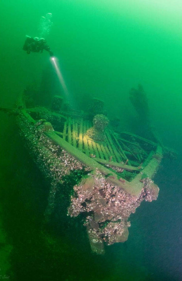 Shipwreck Diving in Lake Ontario’s Own Bermuda Triangle - The Scuba News